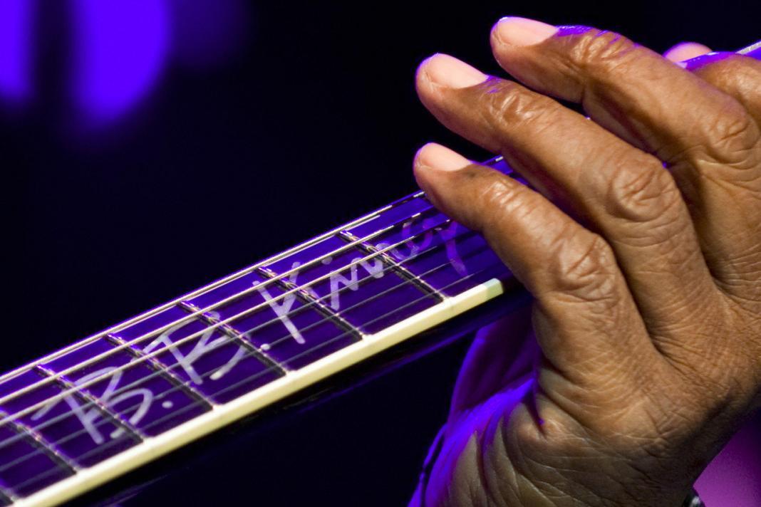 The 10 Most Iconic Blues Guitars in History – American Blues Scene