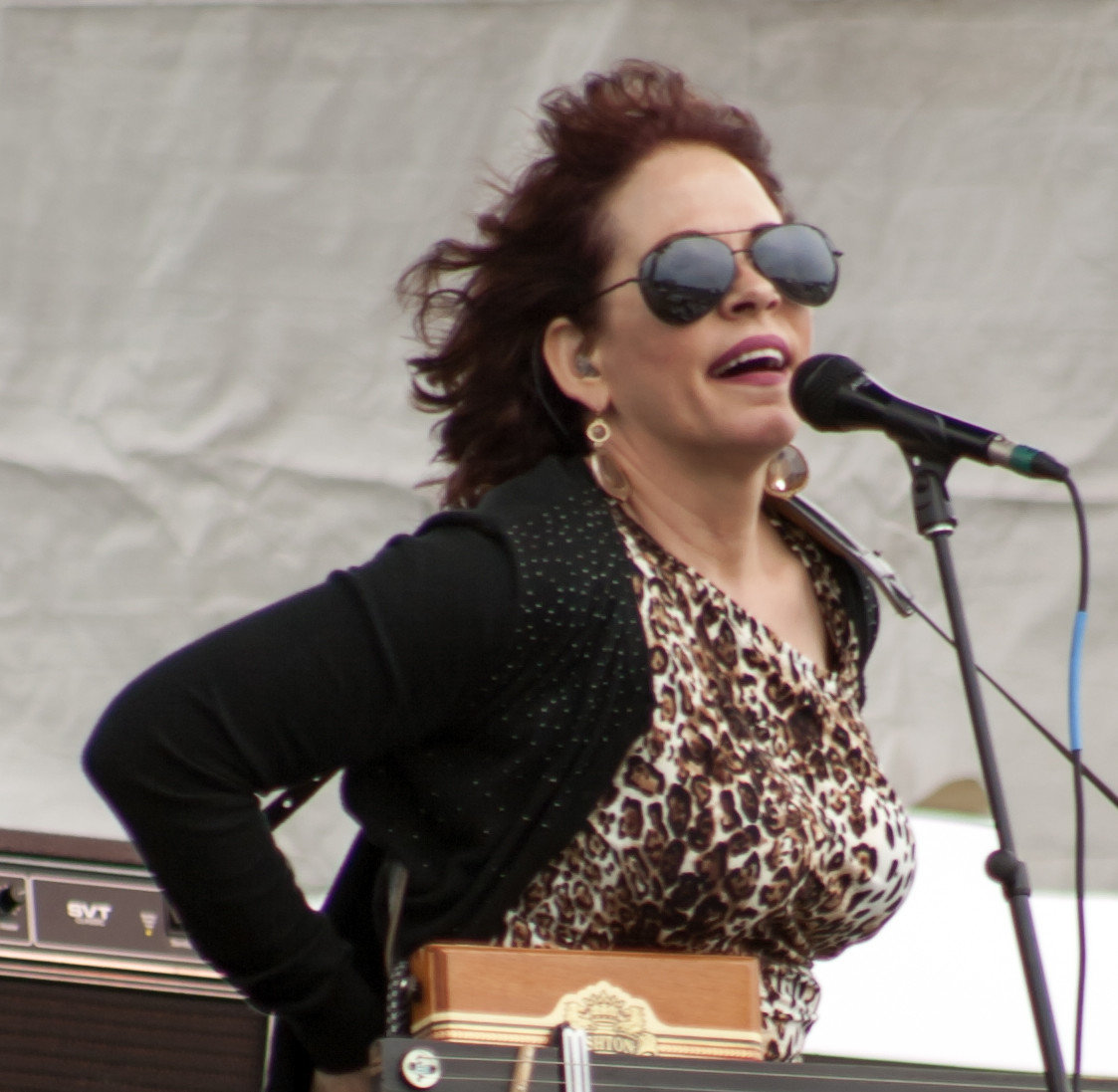 Video World Premiere: “Soul Searchin’” by Jack Tempchin with Janiva ...