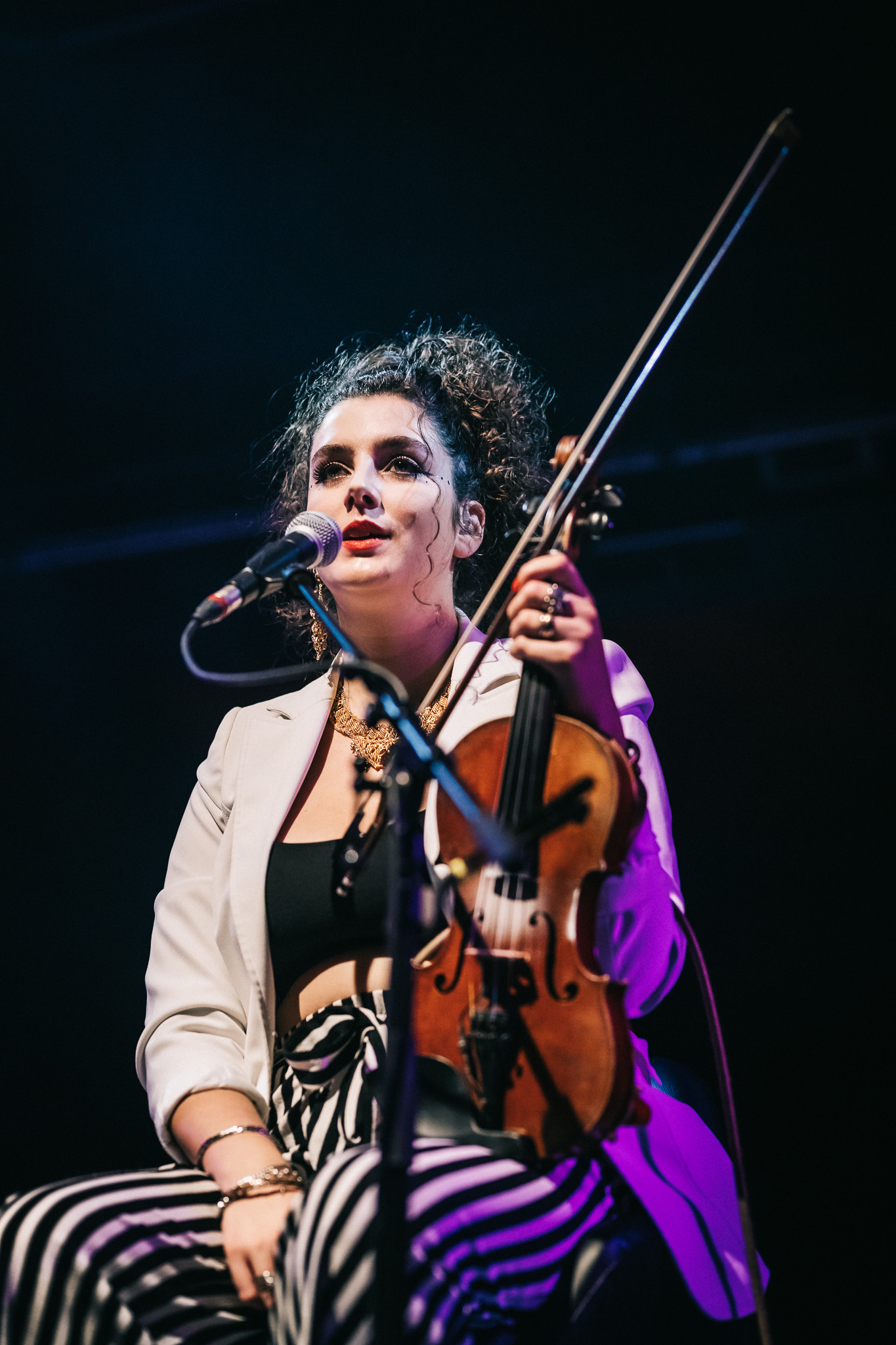 HOLY MOLY! It’s Holy Moly & The Crackers’ Triumphant Return Home ...