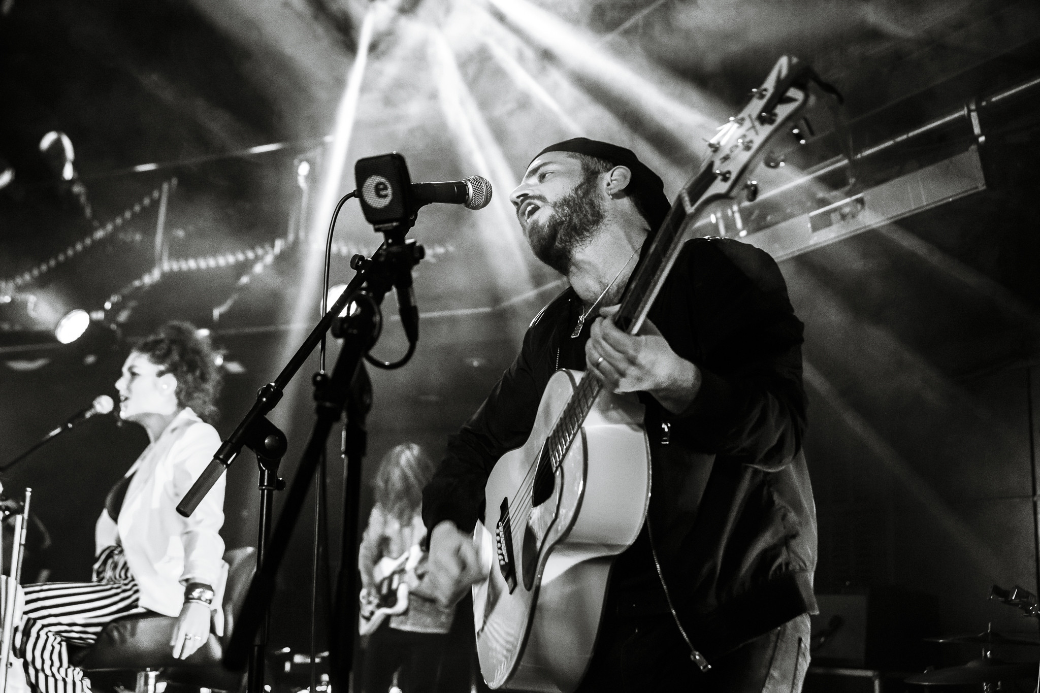 HOLY MOLY! It’s Holy Moly & The Crackers’ Triumphant Return Home ...