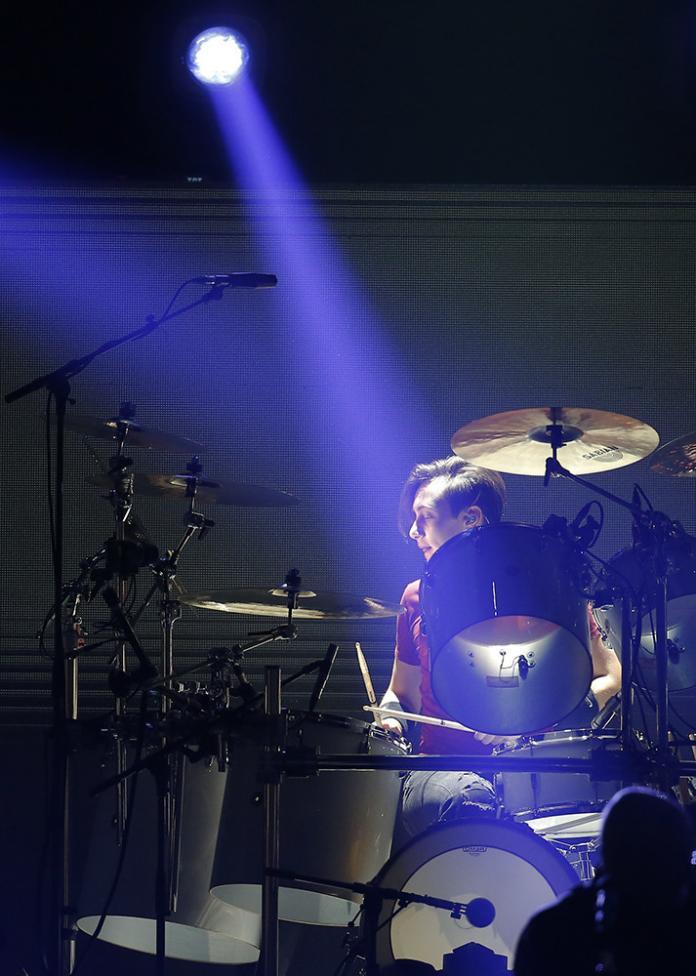 Phil Collins Brings His “Still Not Dead Yet Live” Tour to Arizona ...