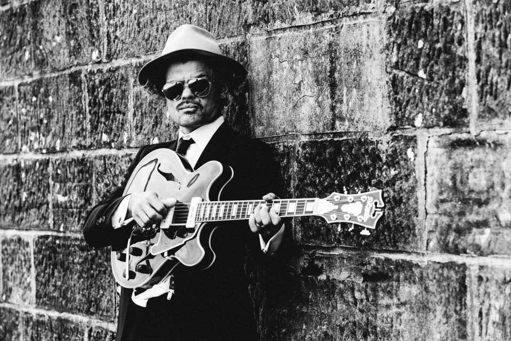 Ash Grunwald is Making Music That’s Honest and From the Heart ...