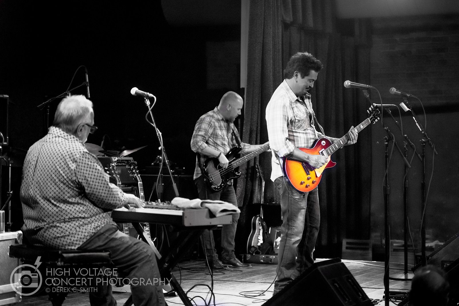 Review/Gallery: Mike Zito and Albert Castiglia Electrify Chicago ...