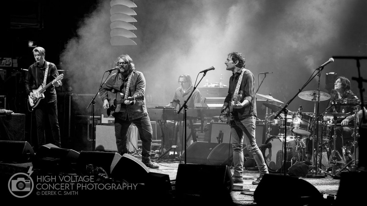 Wilco Celebrates Its Masterpiece, ‘Yankee Hotel Foxtrot,’ in Chicago ...