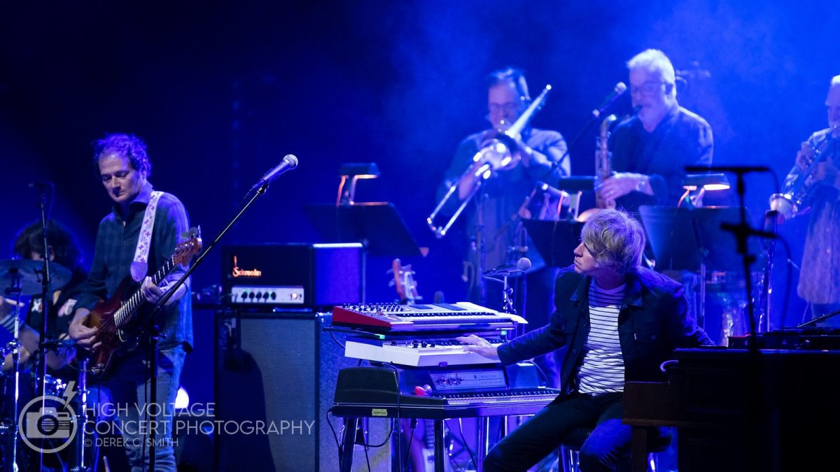 Wilco Celebrates Its Masterpiece, ‘Yankee Hotel Foxtrot,’ in Chicago ...