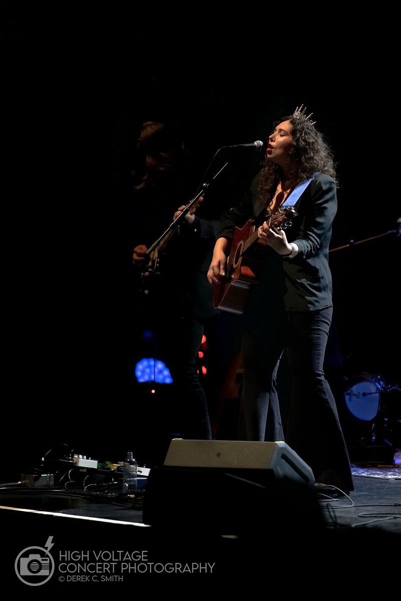 Ray LaMontagne and Kiely Connell Breathe Life Into Chicago Theatre ...