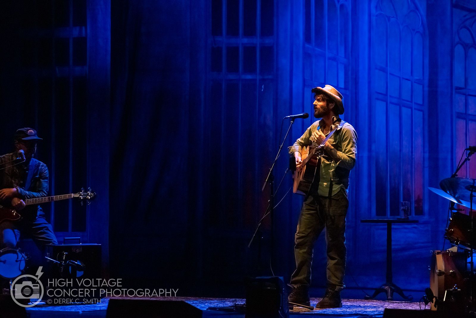 Ray LaMontagne and Kiely Connell Breathe Life Into Chicago Theatre ...