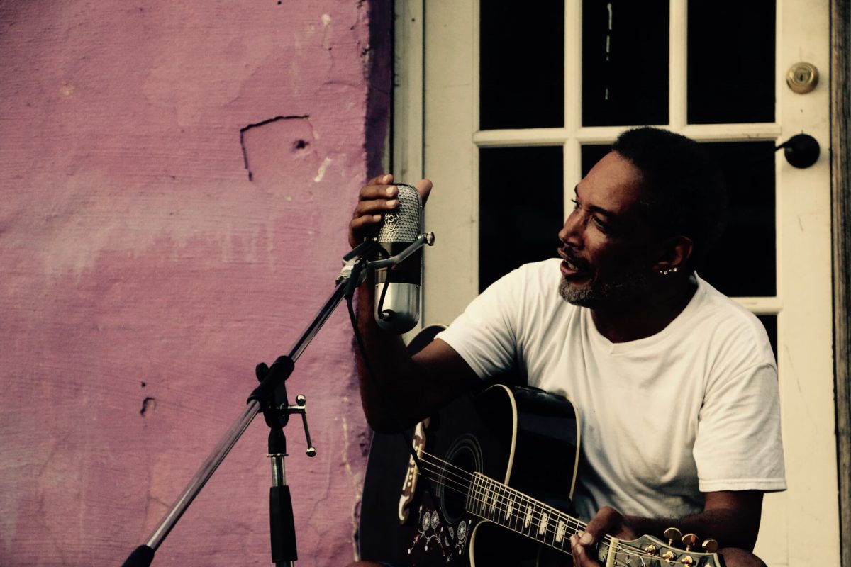 Exclusive: Duwayne Burnside Premieres Official Video for ‘Dust My Broom ...