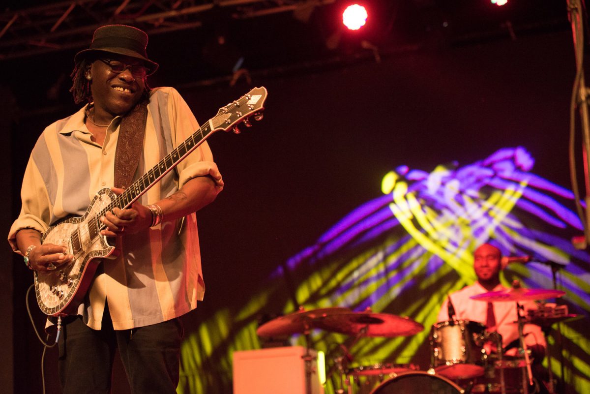 Exclusive: Iconic Bluesman Joe Louis Walker Teases New Album With ...