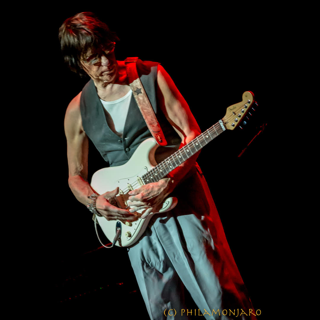 Memories of Beck Beckon Us All: An Homage to Jeff Beck – American Blues ...