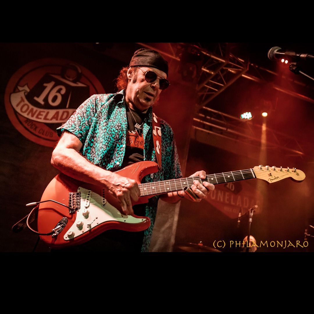 Review/Gallery: Vargas Blues Band Live at 16 Toneladas, Valencia, Spain ...