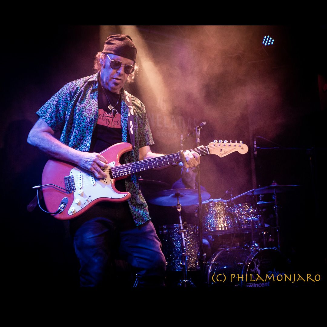 Review/Gallery: Vargas Blues Band Live at 16 Toneladas, Valencia, Spain ...