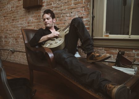 Shawn Holt Remembers The Past, Forges New Path – American Blues Scene