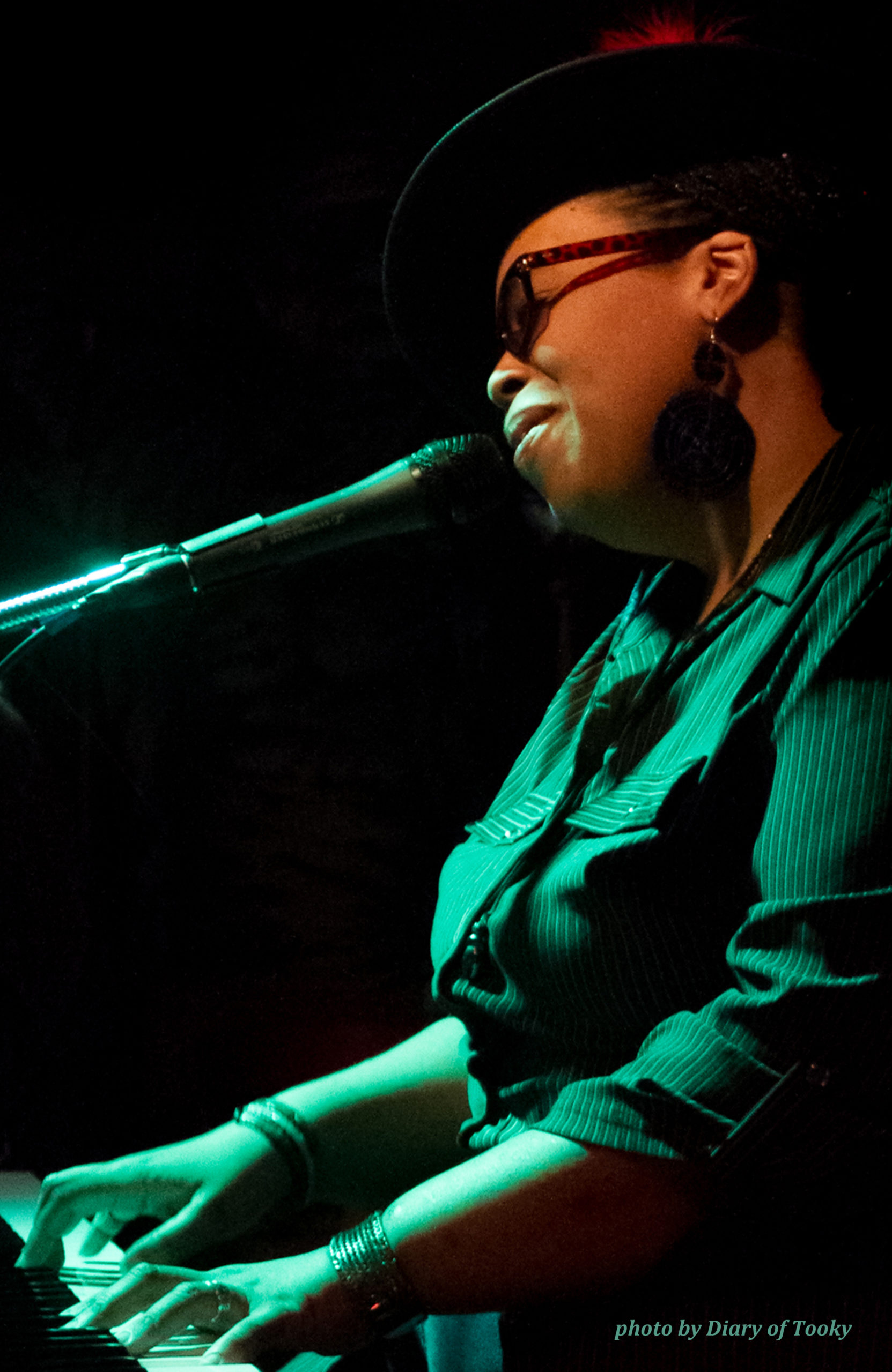 Folk Rock Diva Lilli Lewis Forgives It All – American Blues Scene