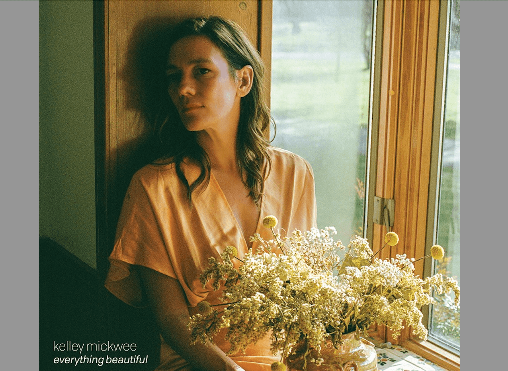 Exclusive: Kelley Mickwee Premieres Performance Video for ‘Joyful’ From ...