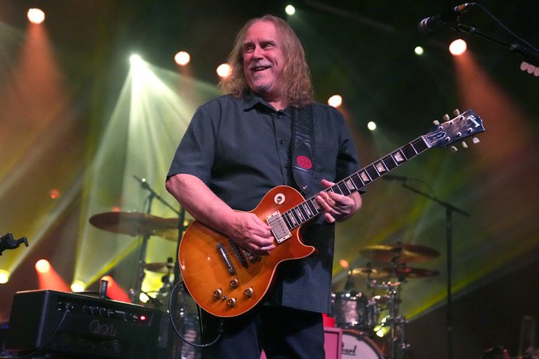 Warren Haynes Band Brings Soulful Jams and Fan Favorites to Tempe on ...