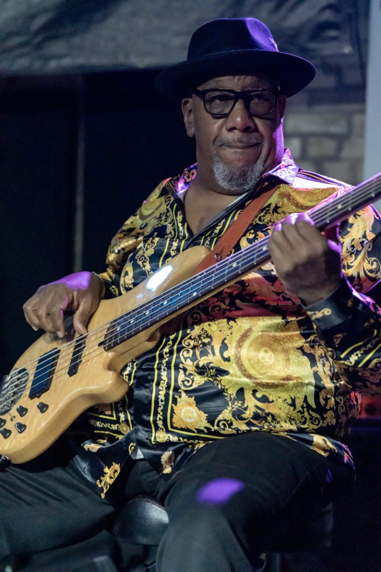 Thornetta Davis and Vincent Hayes Band Concert Review + Gallery ...