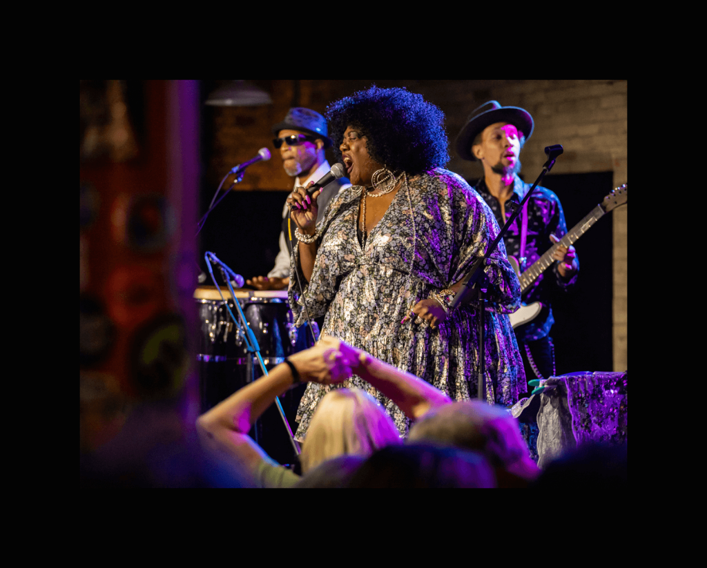 Thornetta Davis and Vincent Hayes Band Concert Review + Gallery ...